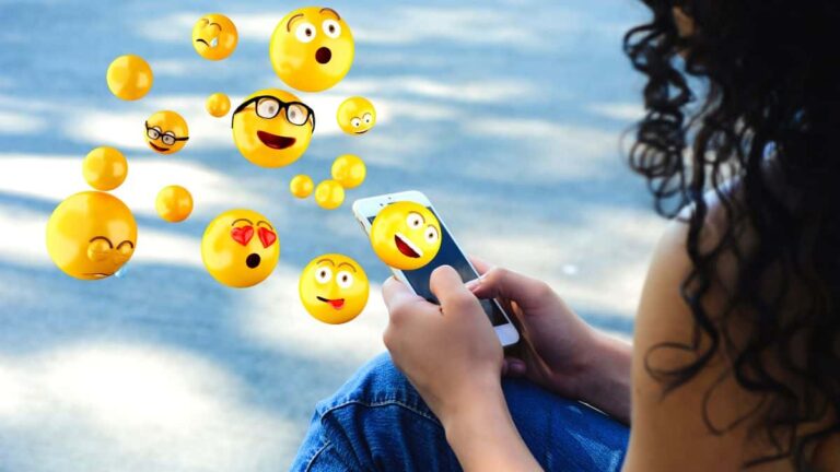 Checking in with GIF, Emoji or Meme – OneHE