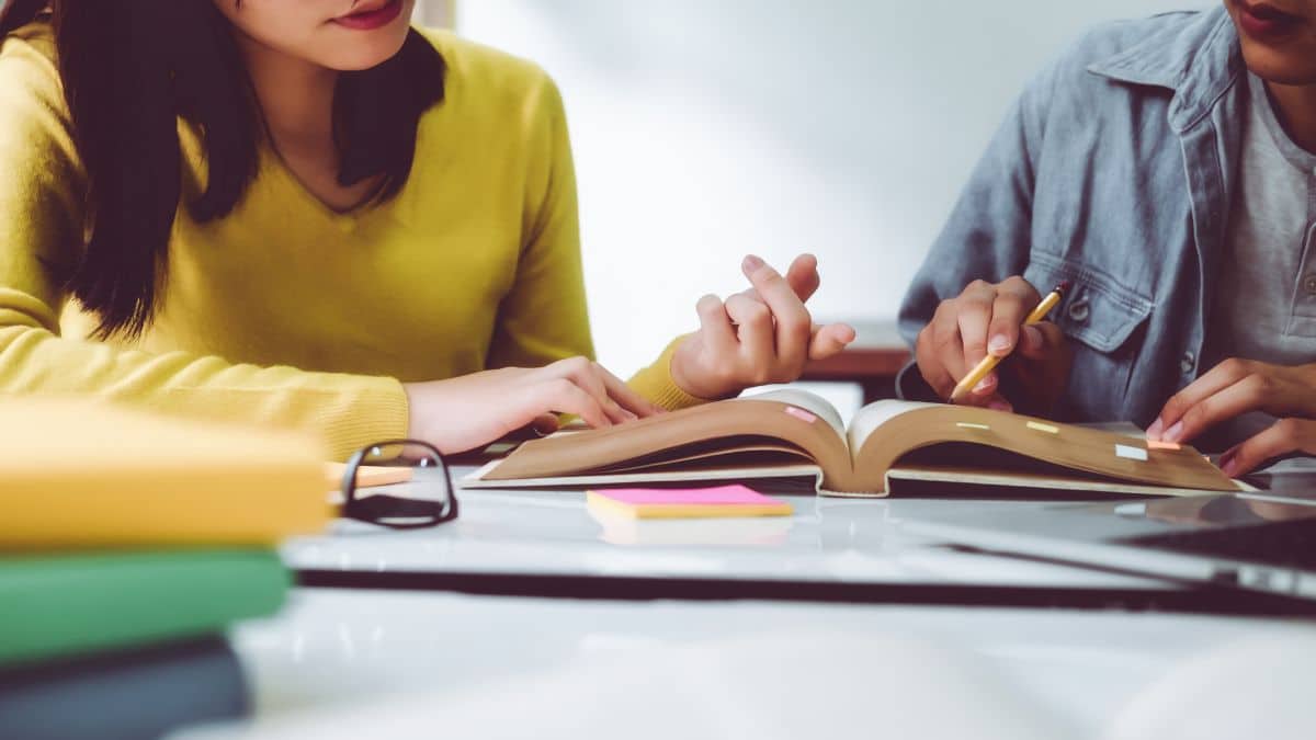Reflecting on your Teaching with Appreciative Teaching Squares – OneHE